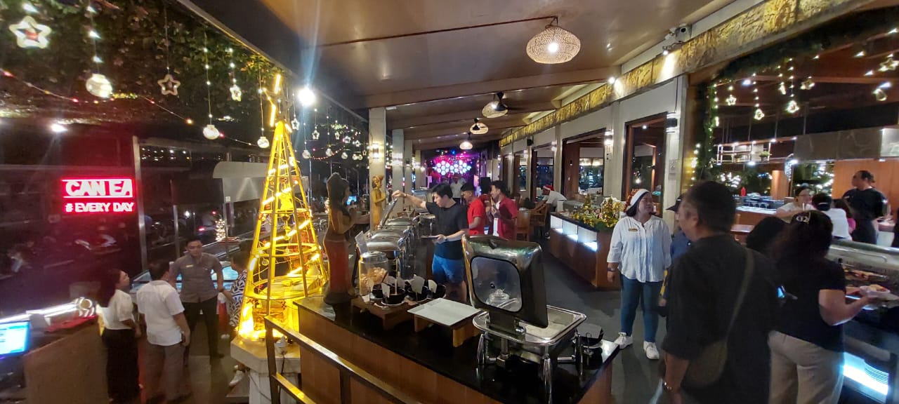 Christmas Dinner Sambut Natal di 69 Bar & Resto Kuta - Bali – Kilas Bali